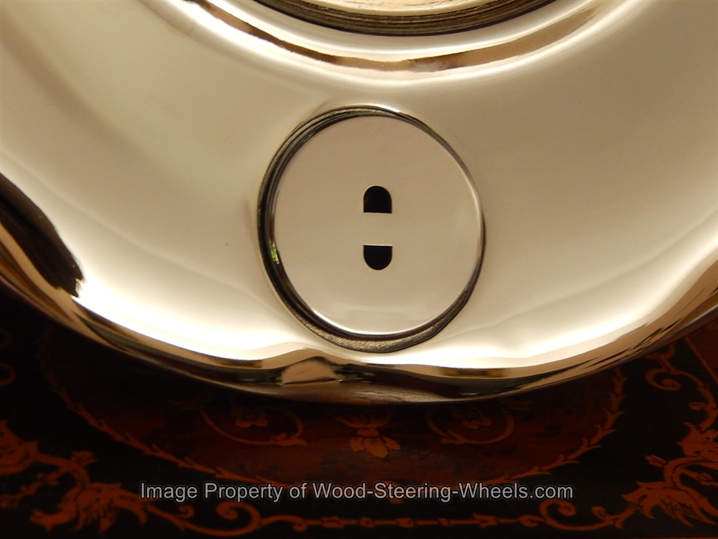 #191 Bentley Hub Cap