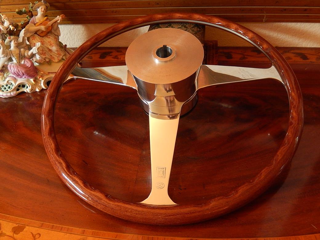 # 126 Alfa Romeo Steering Wheel