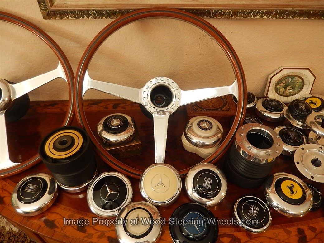 #321 Mercedes Steering Wheel